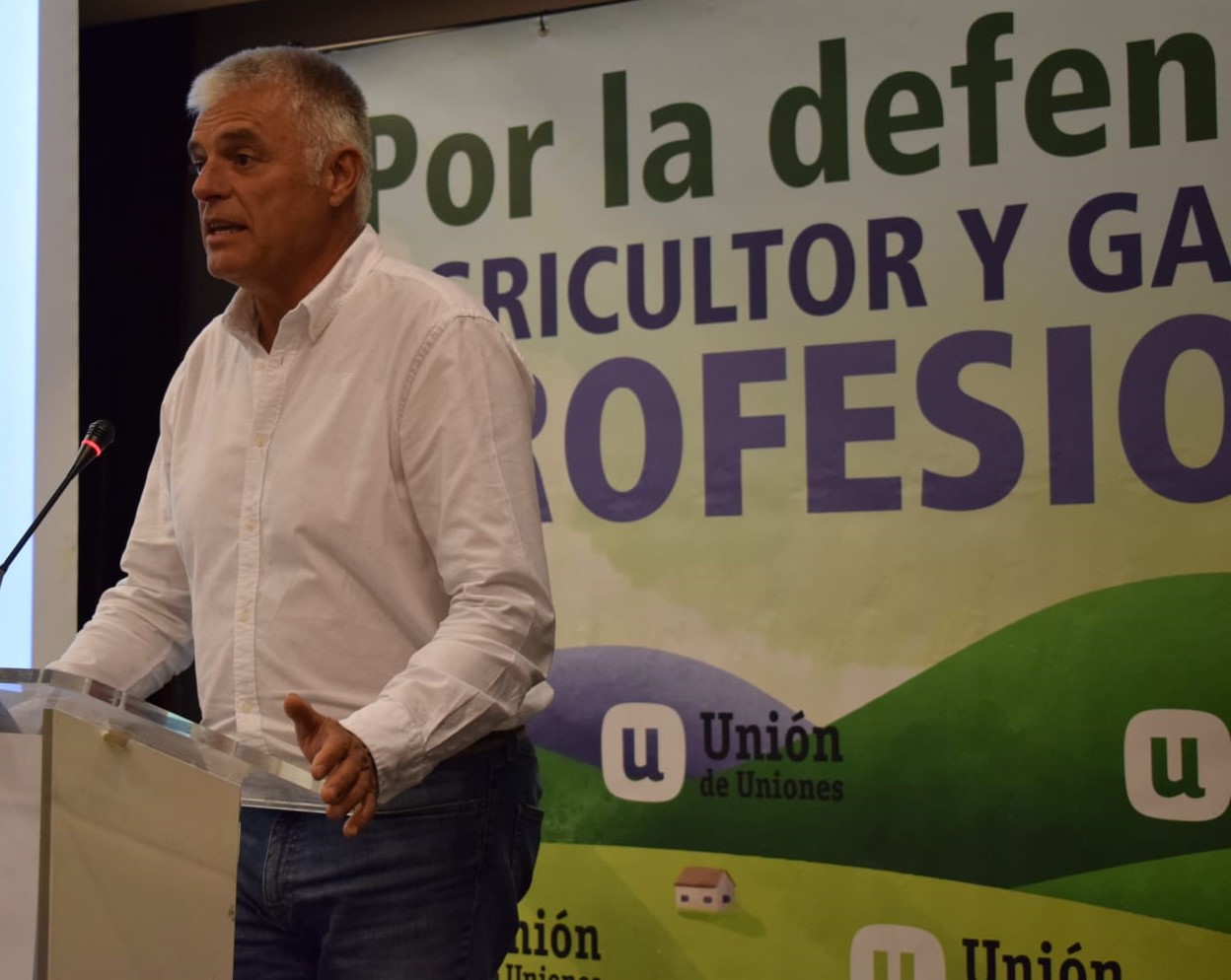 Con el cheque por bandera. Luis Cortés. Coordinador Estatal de Unión de ...